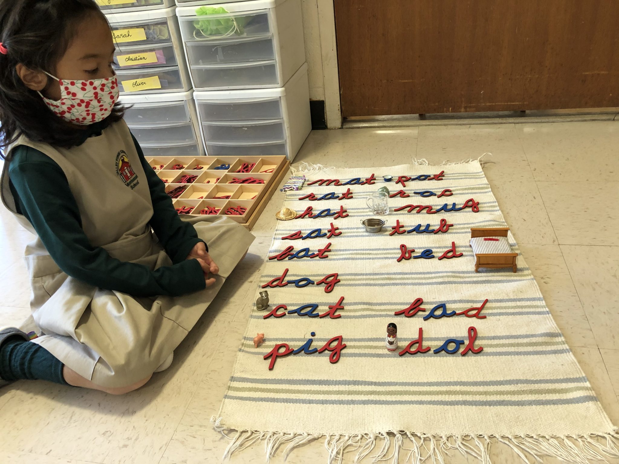 The Moveable Alphabet - VFKH Montessori School